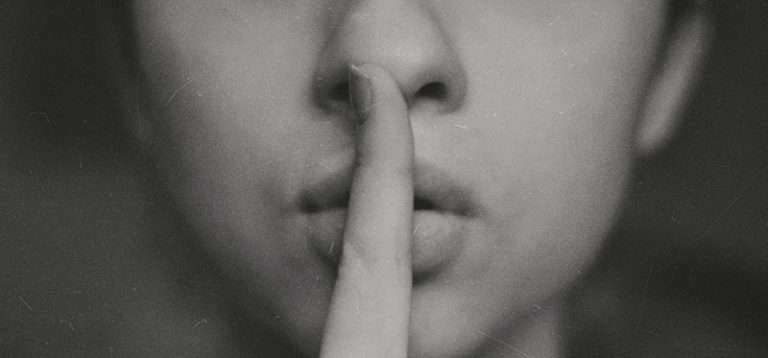 How to Deal With Ignorant People : 17 Easy Ways to help you cope with them